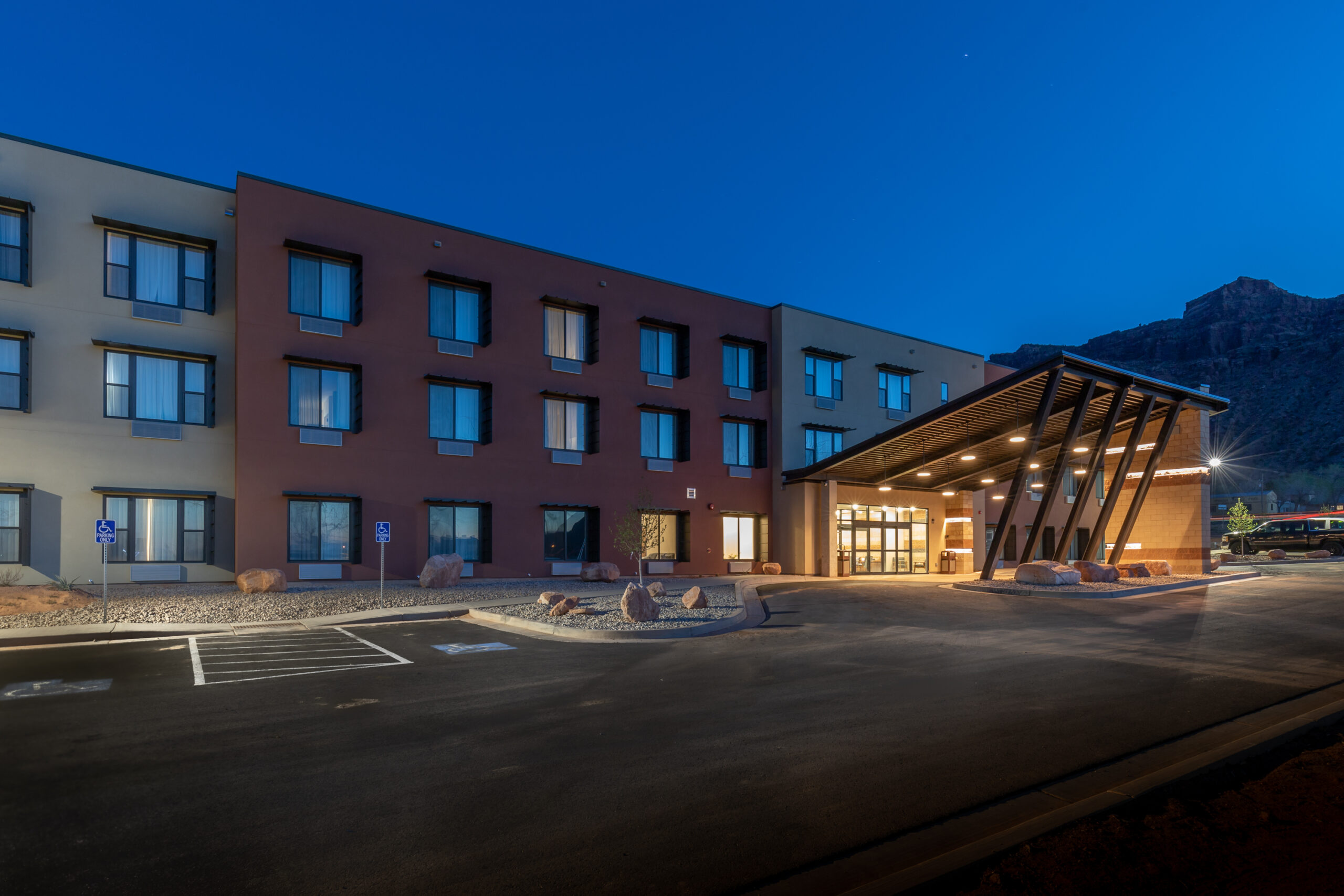 Home - Hotel 191 Moab UT Near Arches, Canyonland, Old Spanish Trail